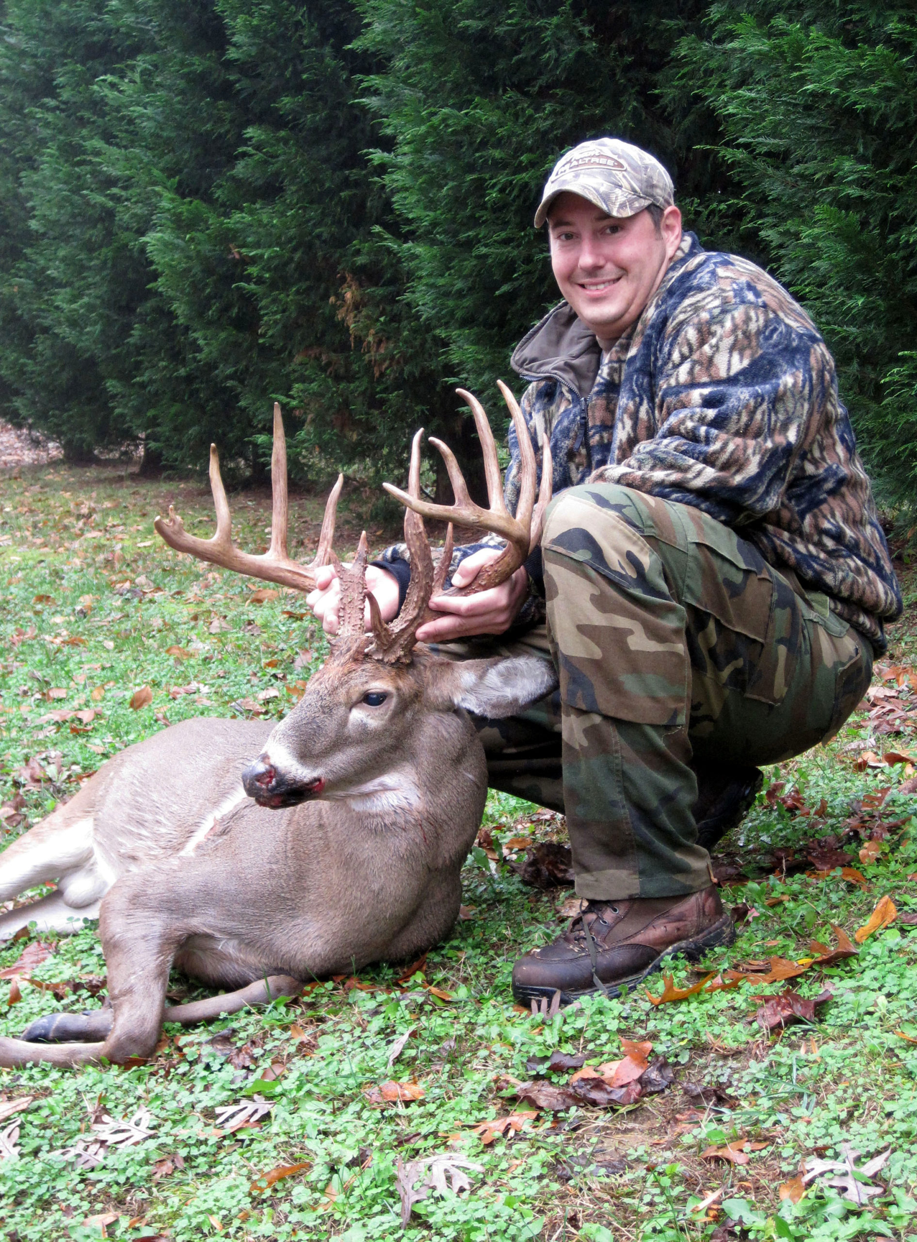 Buck is winner for Greensboro, NC hunter in monthly Bag-A-Buck contest 2009