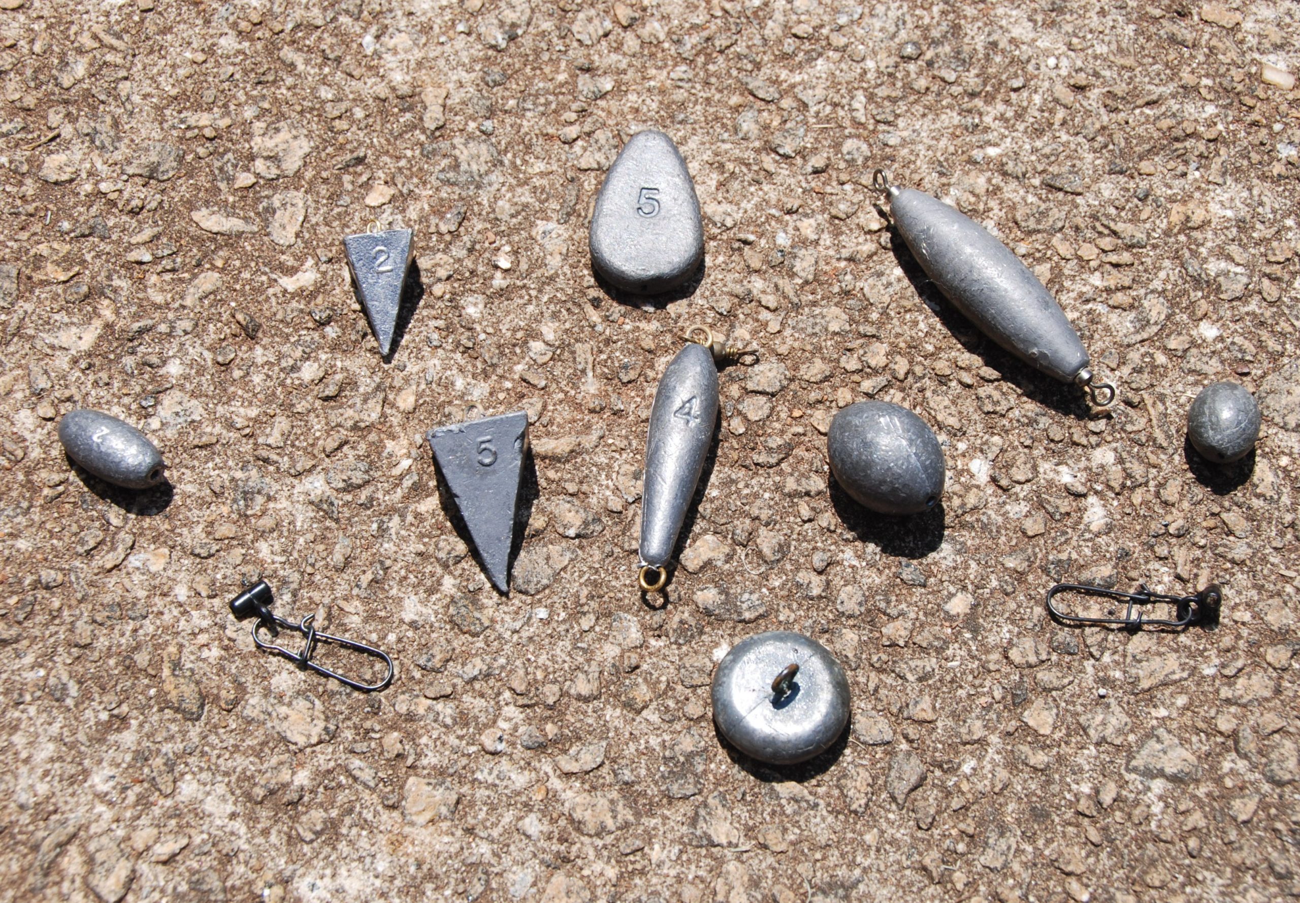 Heavy weights for bottom-fishing