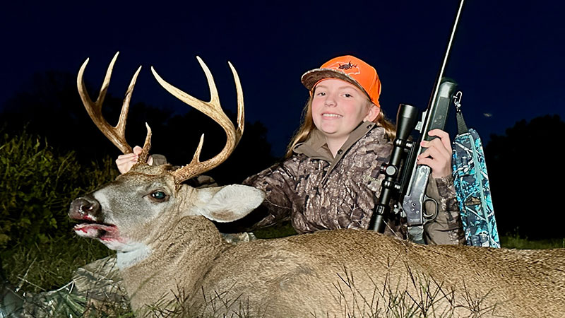 Ava Stotesberry bags a buck
