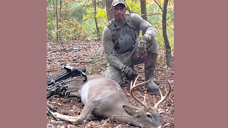 Jeffery Stewart kills Lancaster County archery buck - Carolina Sportsman