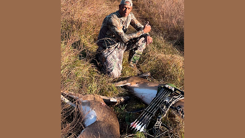 Jeffery Stewart doubles up on does in Lancaster County - Carolina Sportsman