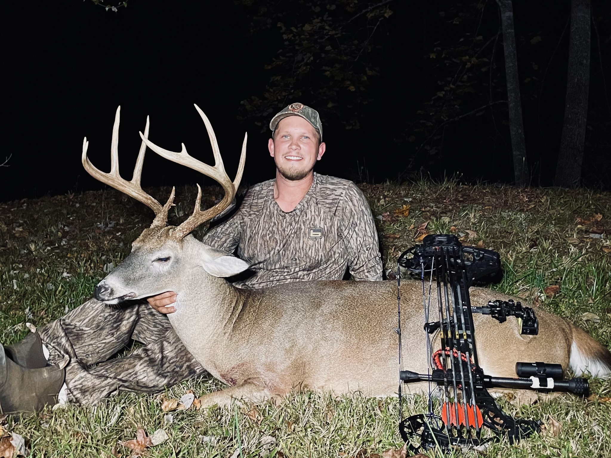 11 Point Buck Shot with a Bow