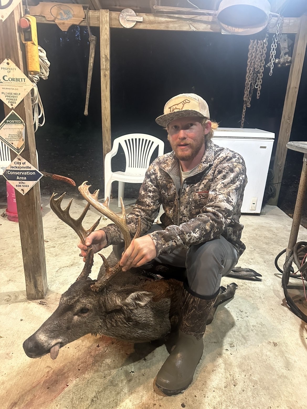 15 point buck killed infront of dogs in Onslow county