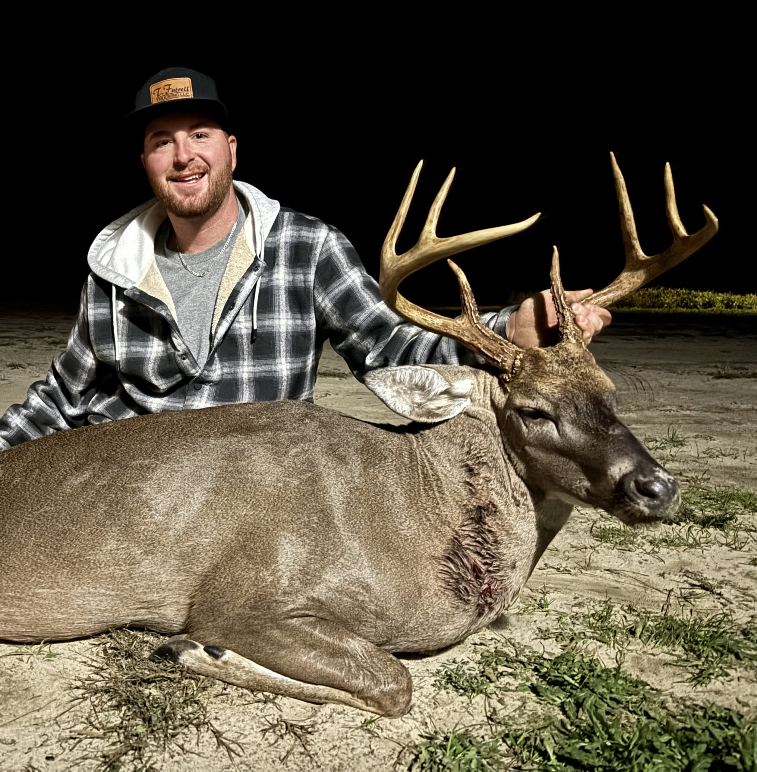 8 point swamp buck